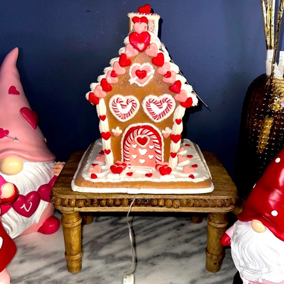 Raz Imports | Holiday | Valentines Light Up Gingerbread House | Poshmark